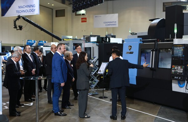 DN솔루션즈의 DIMF 2023에 다녀왔습니다