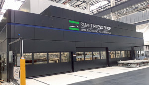 포르쉐 차체를 제작하는 Smart Press Shop
